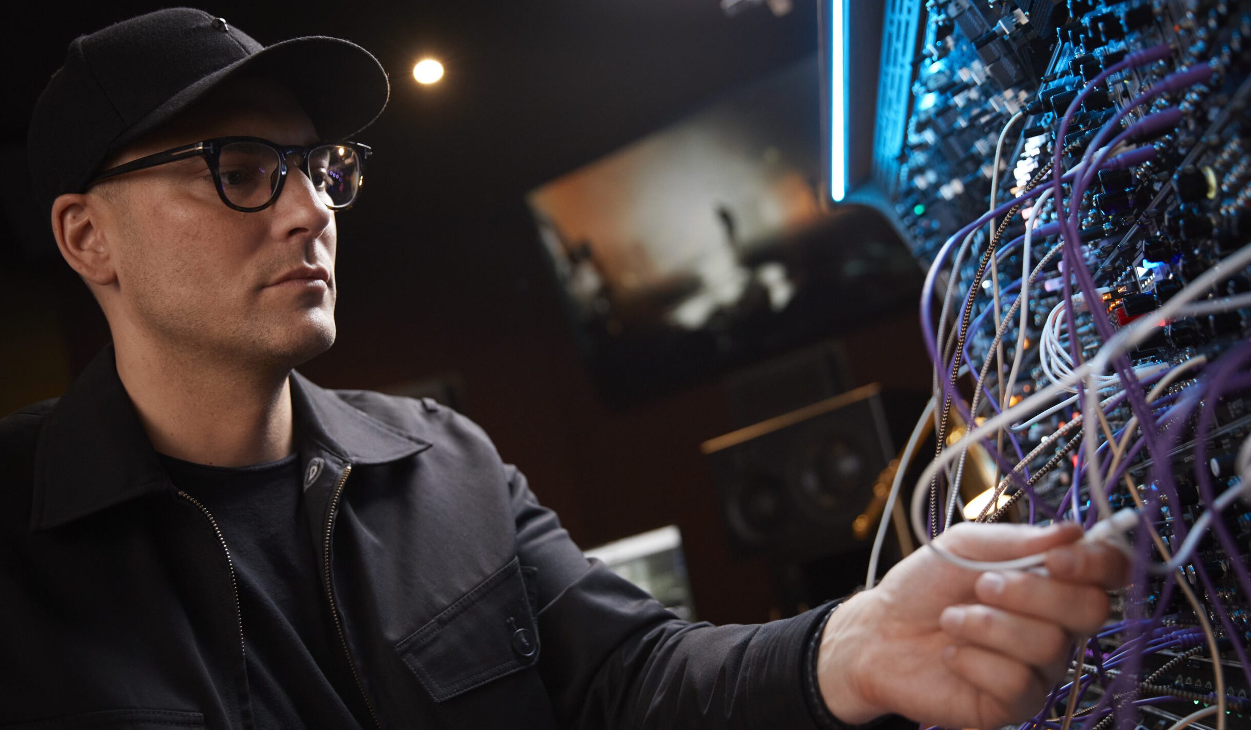 Walter Mair Talks About His Captivating Score for 'Call of Duty: Modern ...